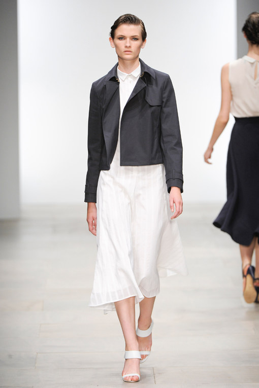 DAKS London Fashion Week spring/summer 2012 catwalk photos