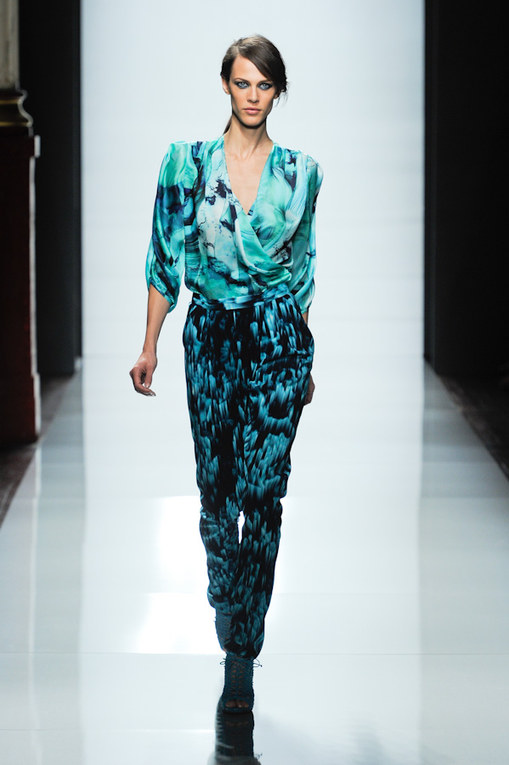 Emmanuel Ungaro Paris Fashion Week spring summer 2012