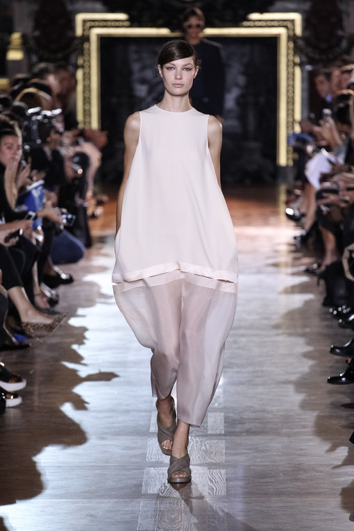 Stella McCartney, working chic