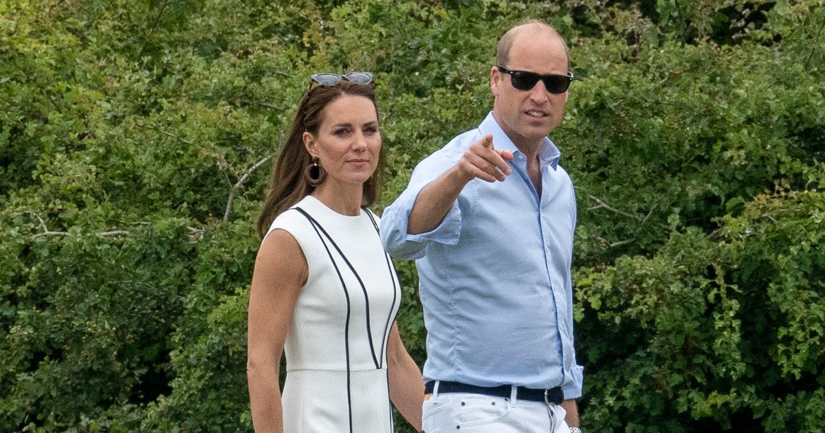 PHOTOS : un rare baiser entre Kate Middleton et le prince William