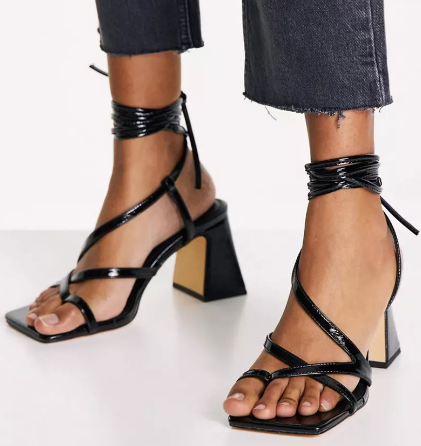 Les plus belles paires de sandales tendances à porter à l'automne