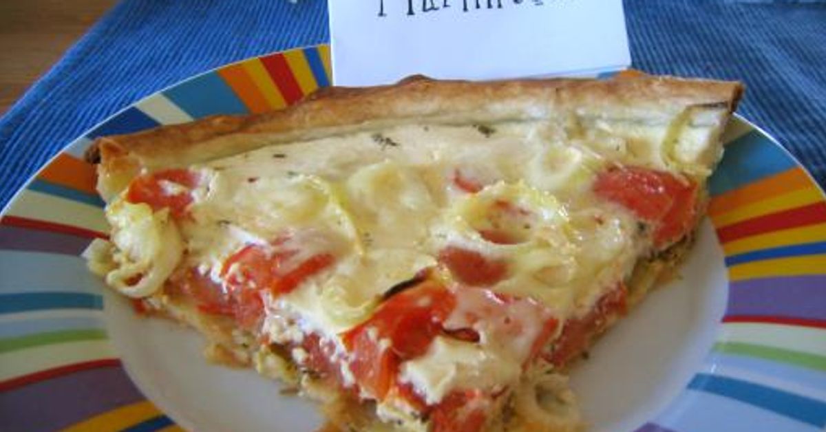 Quiche à la tomate et aux oignons : recette de Quiche à la tomate et ...