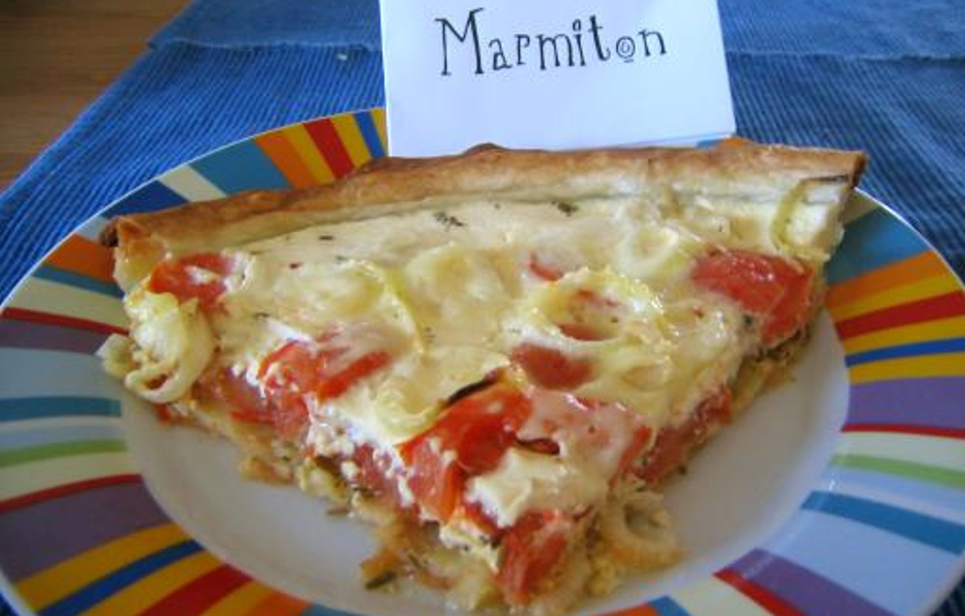 Quiche à la tomate et aux oignons : Recette de Quiche à la tomate et ...