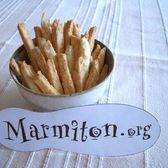 Allumettes au fromage : Recette de Allumettes au fromage - Marmiton