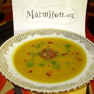 Soupe de potiron paysanne : Recette de Soupe de potiron paysanne - Marmiton
