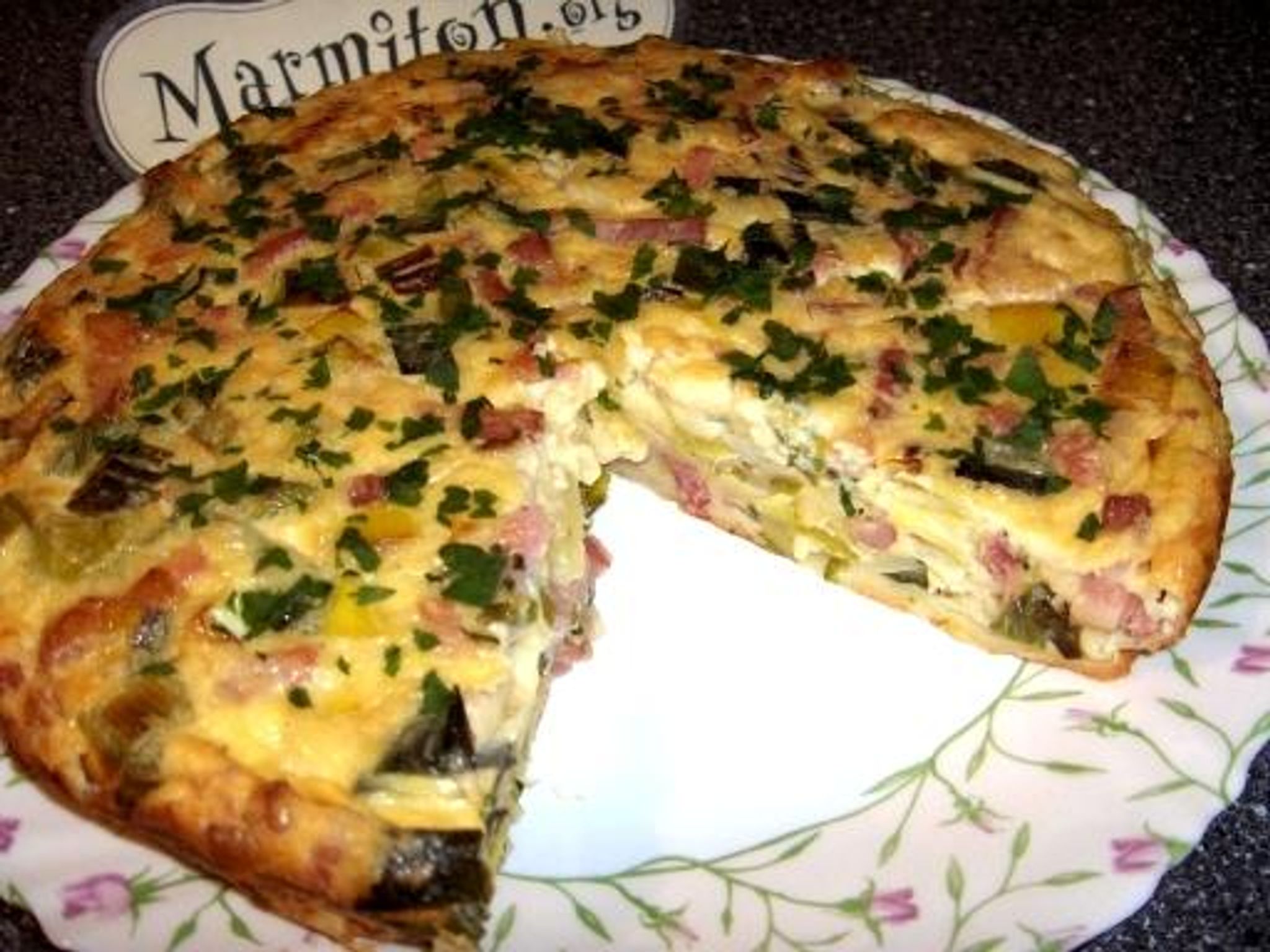 Clafoutis de poireaux : Recette de Clafoutis de poireaux - Marmiton