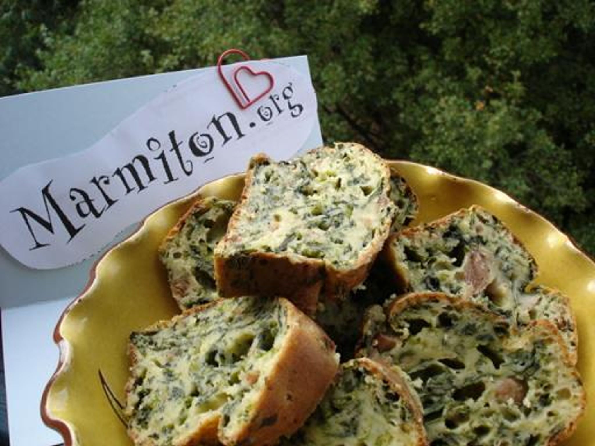 Cake aux épinards : Recette de Cake aux épinards - Marmiton