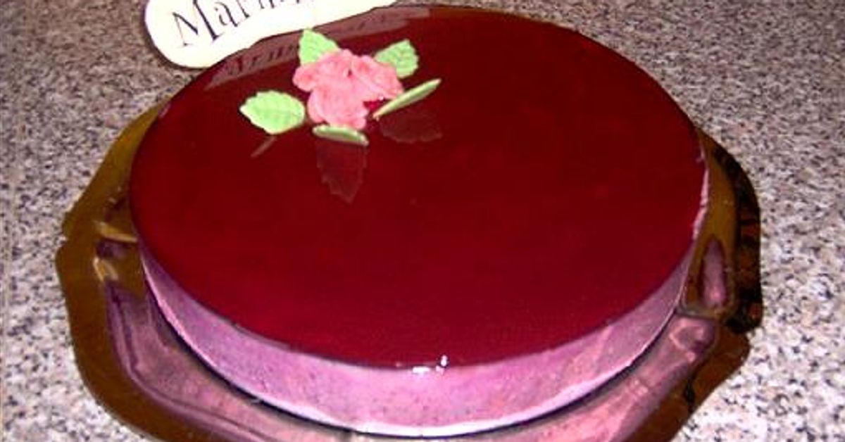 Bavarois de fromage blanc au coulis de fruits rouges : recette de ...