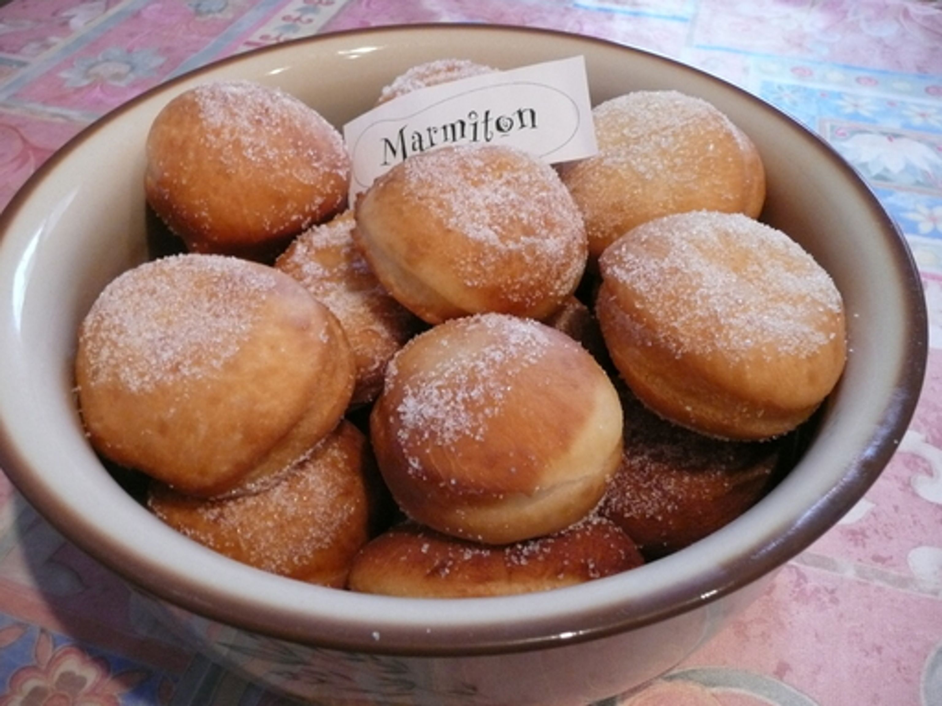 Boules de Berlin : Recette de Boules de Berlin - Marmiton