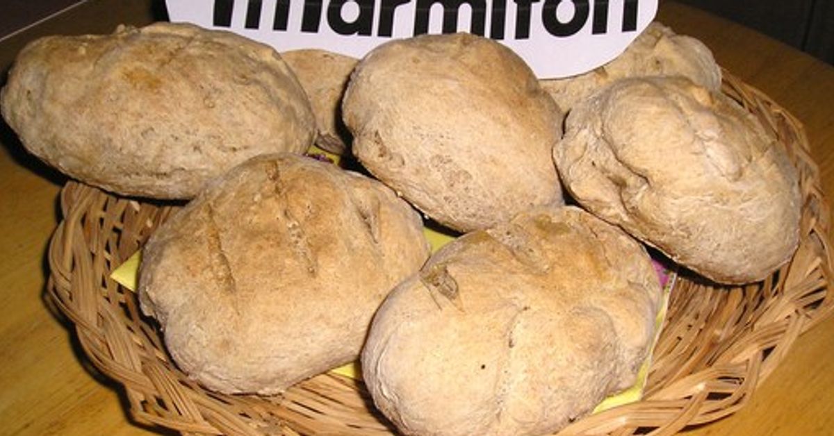 Pain à la levure de boulangerie (réussi à coup sûr) : recette de Pain à ...