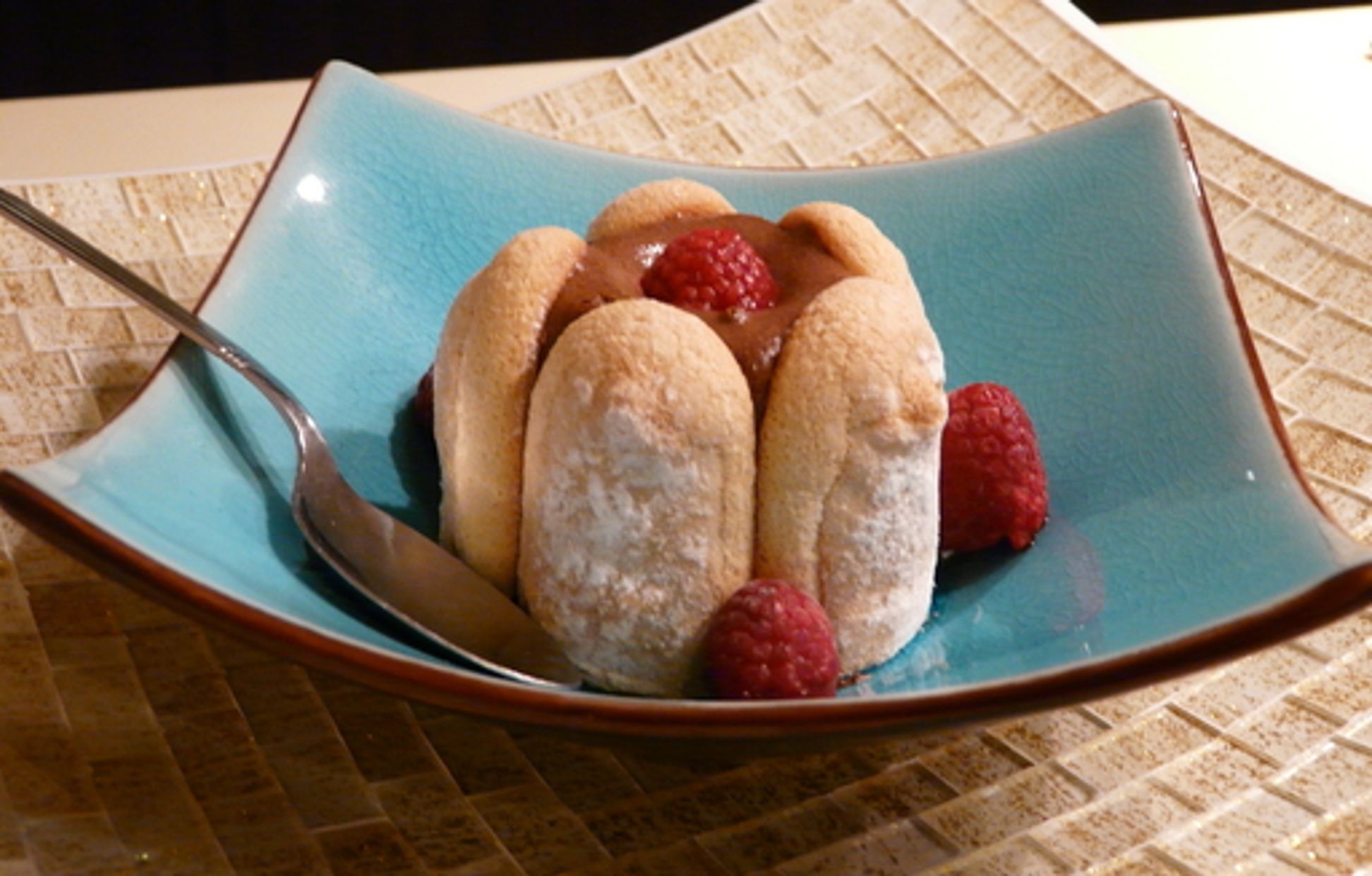 Mini-charlotte au chocolat : Recette de Mini-charlotte au chocolat ...