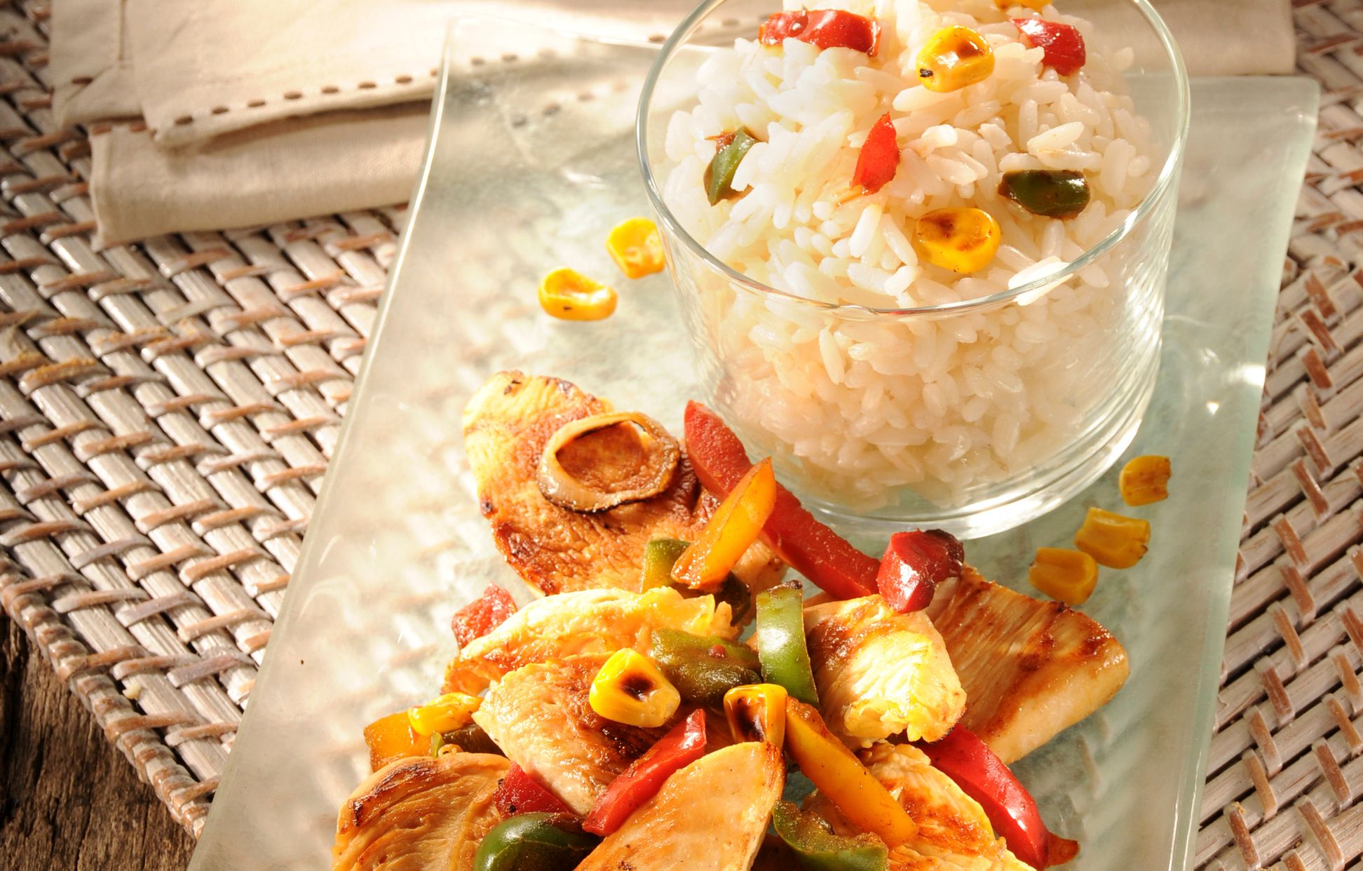 Chili verde (poulet au citron et au maïs) : Recette de Chili verde ...