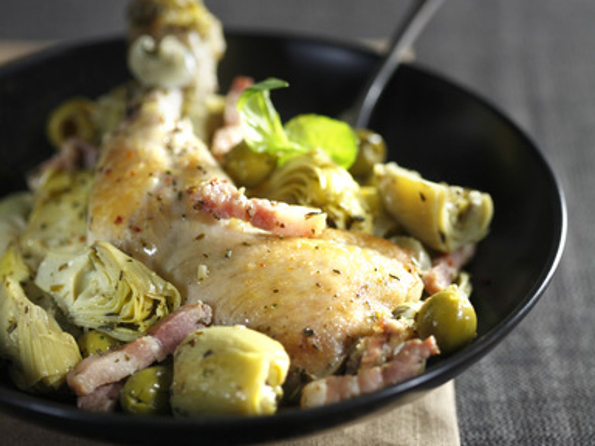 poulet aux artichauts : Recette de poulet aux artichauts - Marmiton