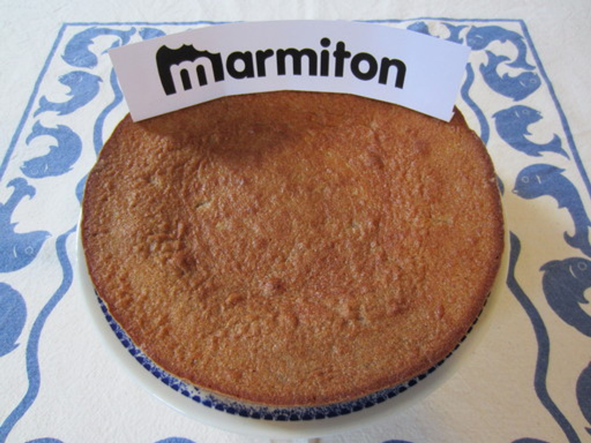 Gâteau à la crème de marrons et aux noix : Recette de Gâteau à la crème ...