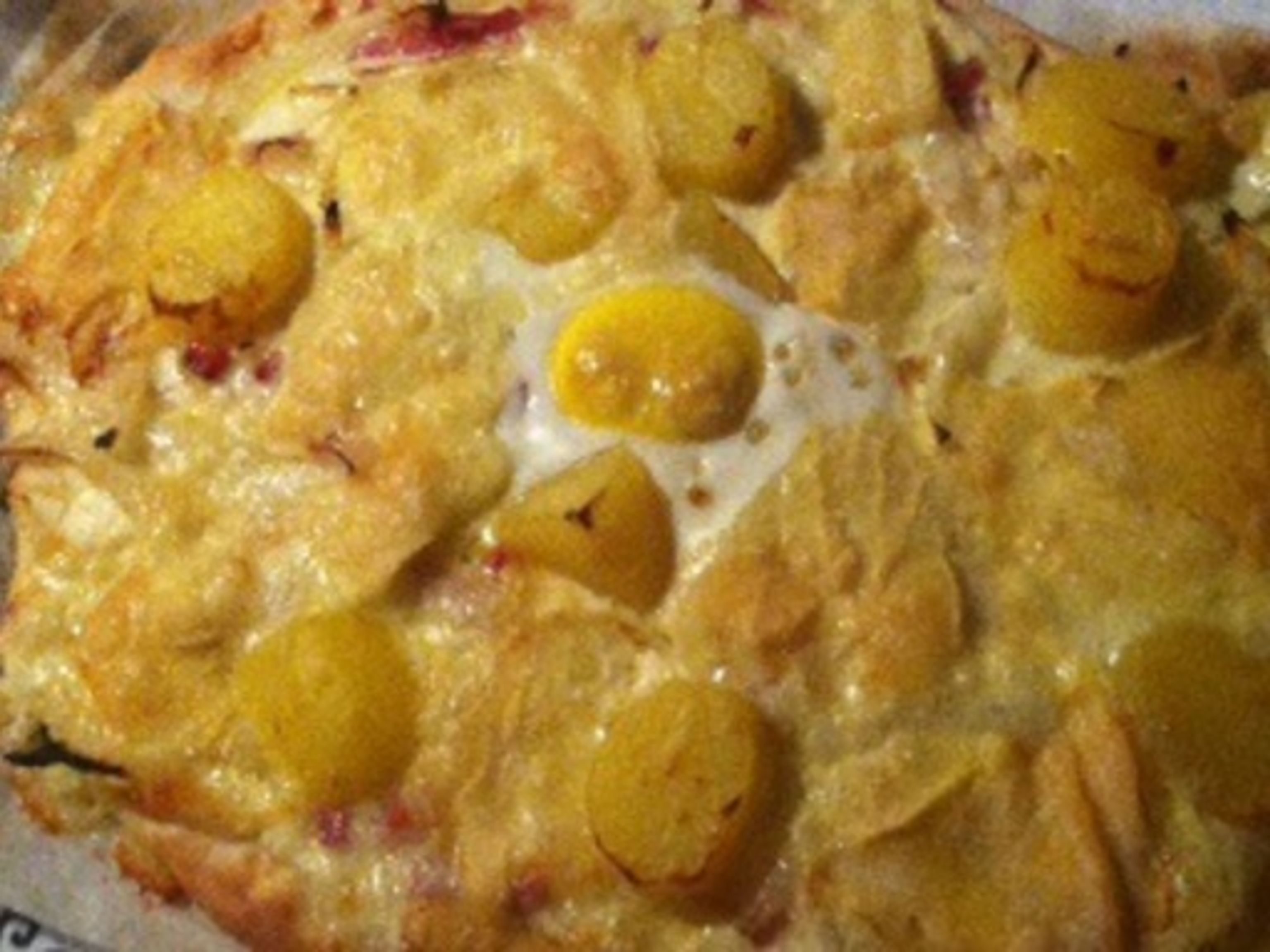 Pizza savoyarde (base à la crème) : Recette de Pizza savoyarde (base à ...