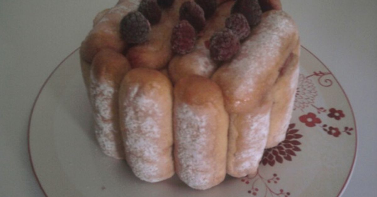 Charlotte aux framboises et sa mousse : recette de Charlotte aux ...