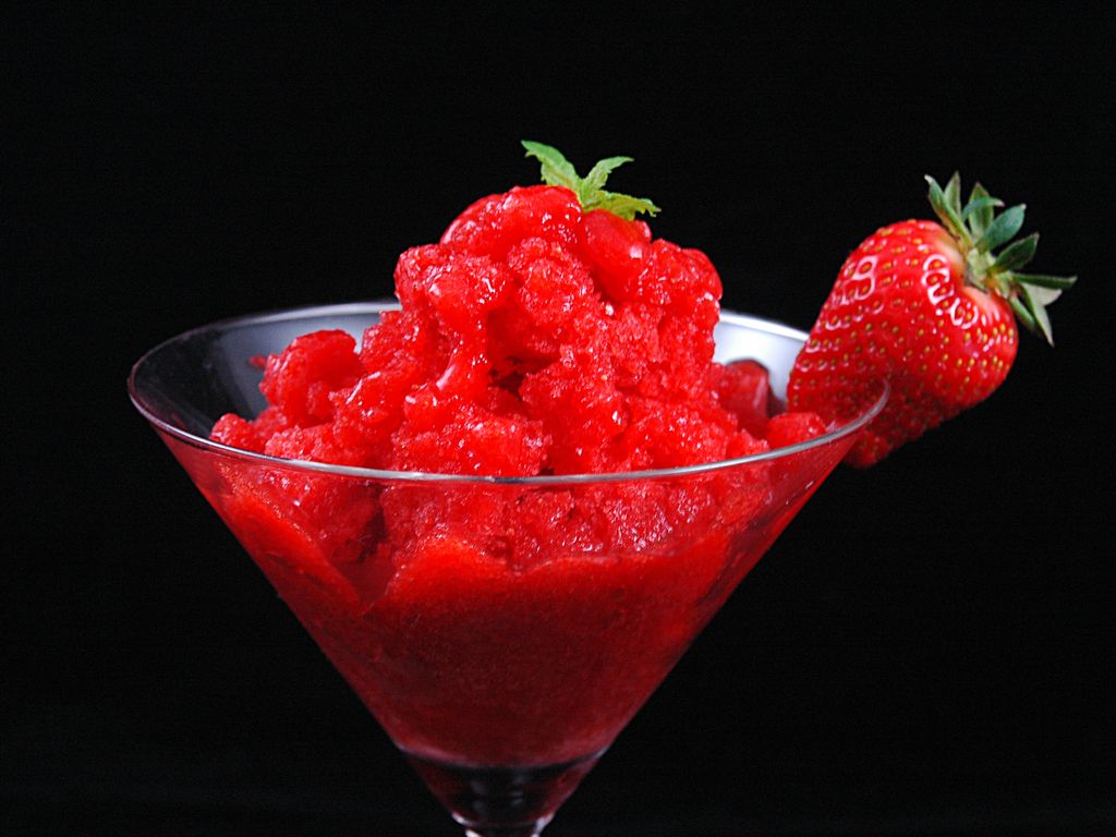 Granité aux fraises : Recette de Granité aux fraises