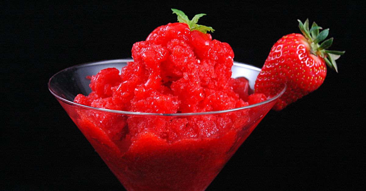 Granité aux fraises : recette de Granité aux fraises