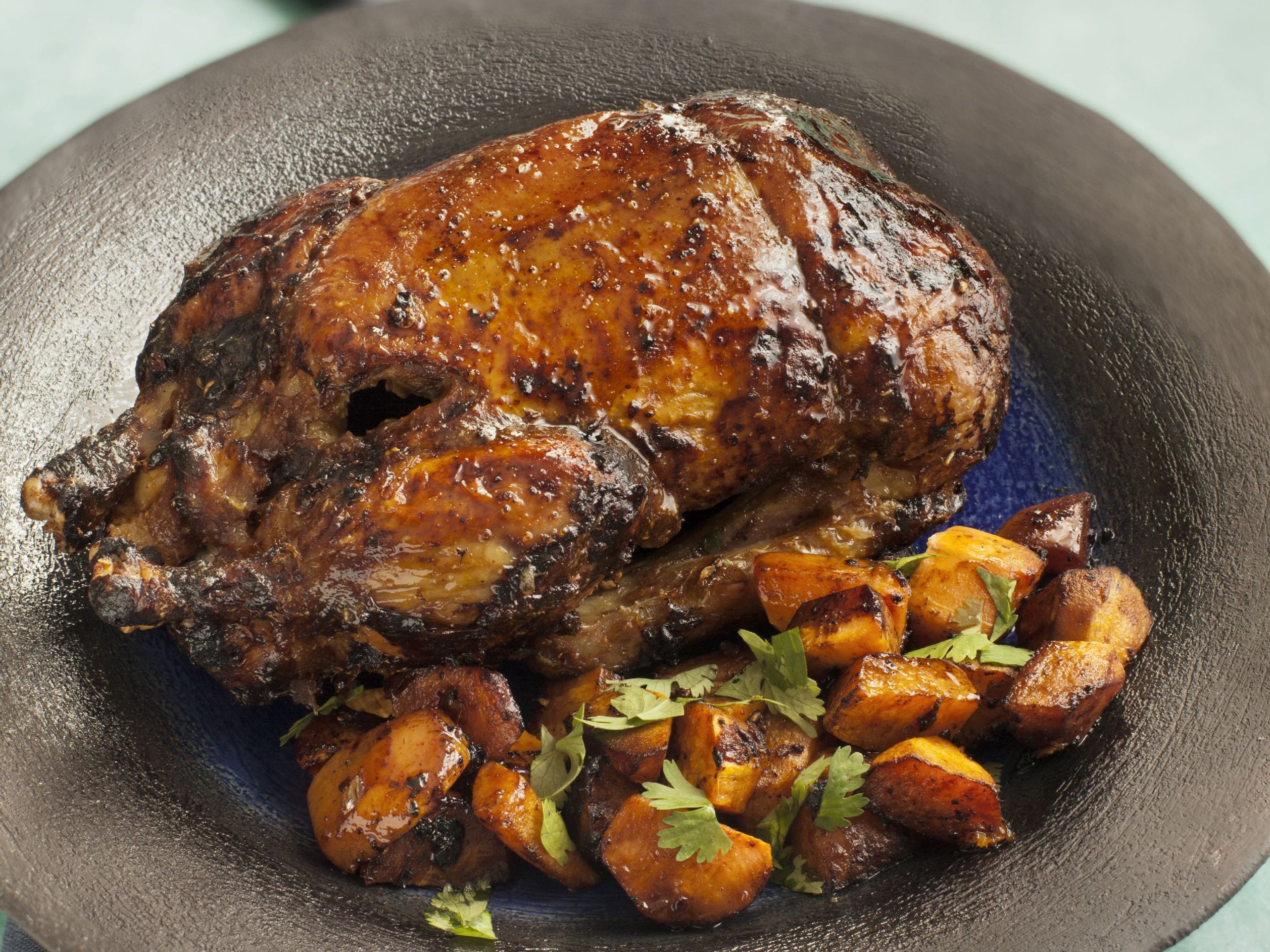 Canard rôti à la confiture mangue-miel : Recette de Canard rôti à la ...