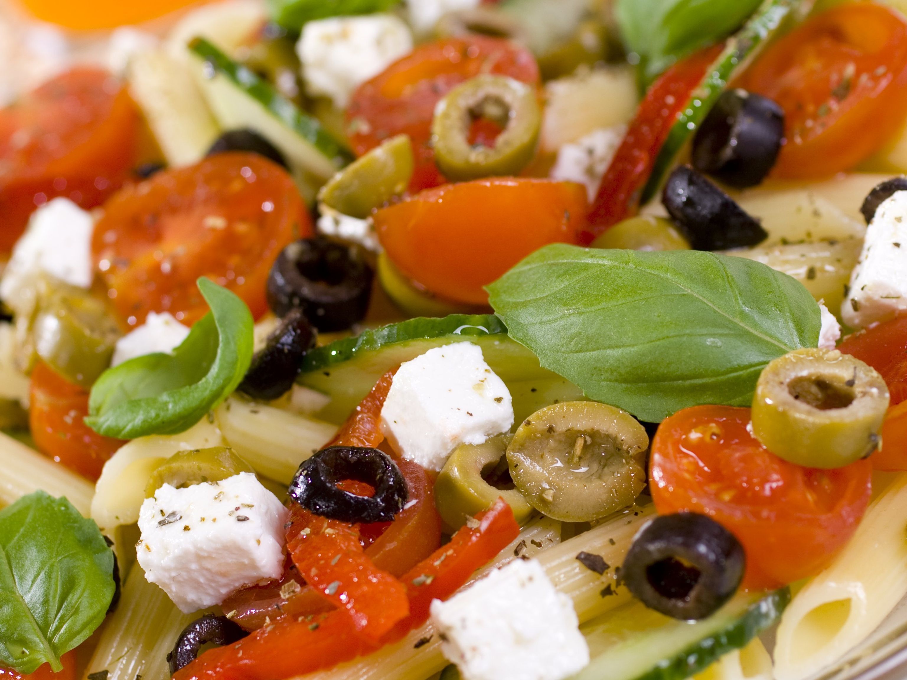 Salade de pâtes à la grecque : Recette de Salade de pâtes à la grecque ...