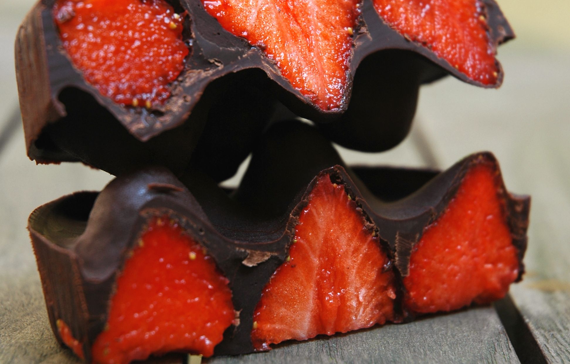 Fraises au chocolat façon tablette : Recette de Fraises au chocolat ...