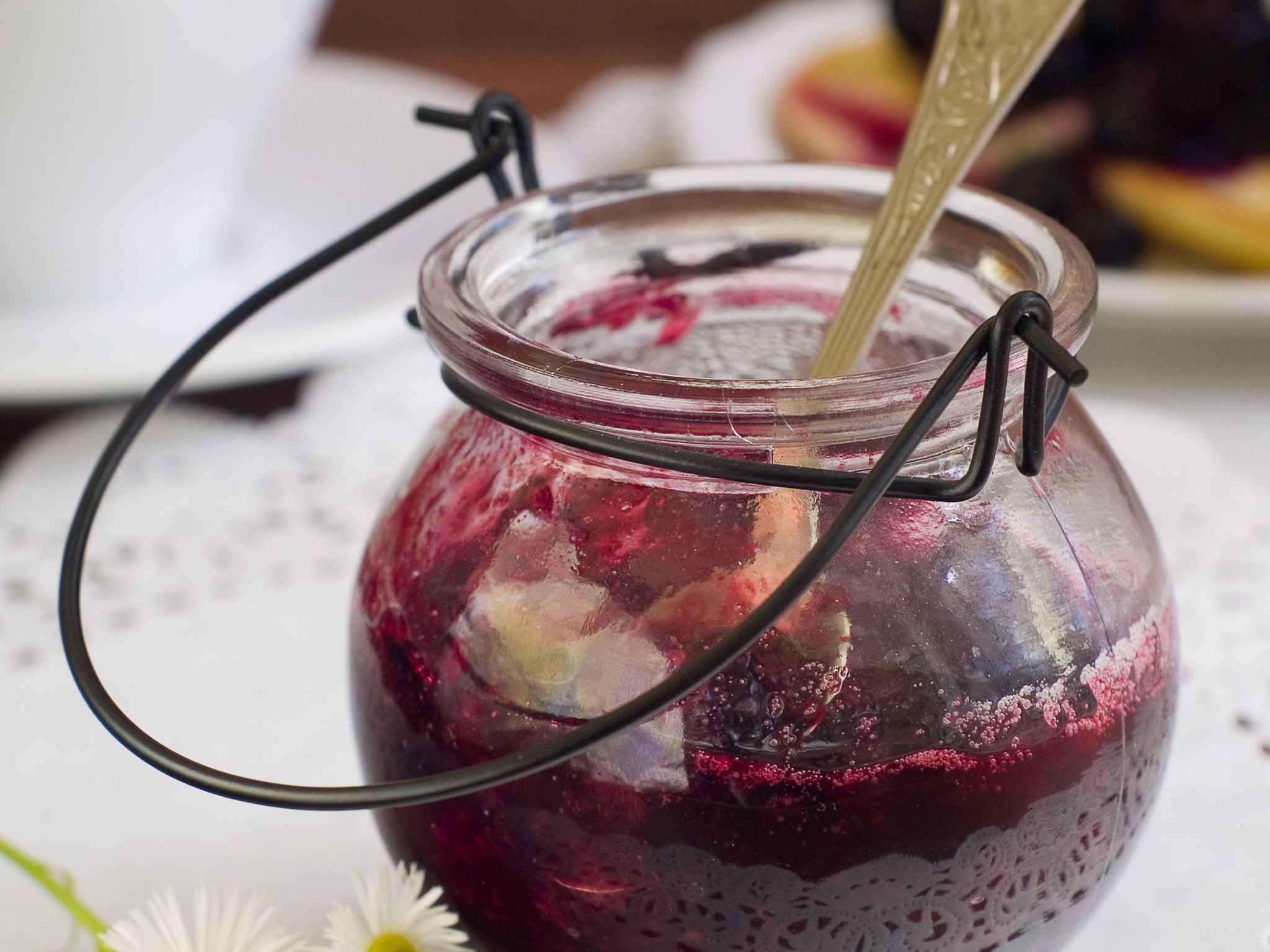 Confiture aux 4 fruits rouges sans grains : Recette de Confiture aux 4 ...