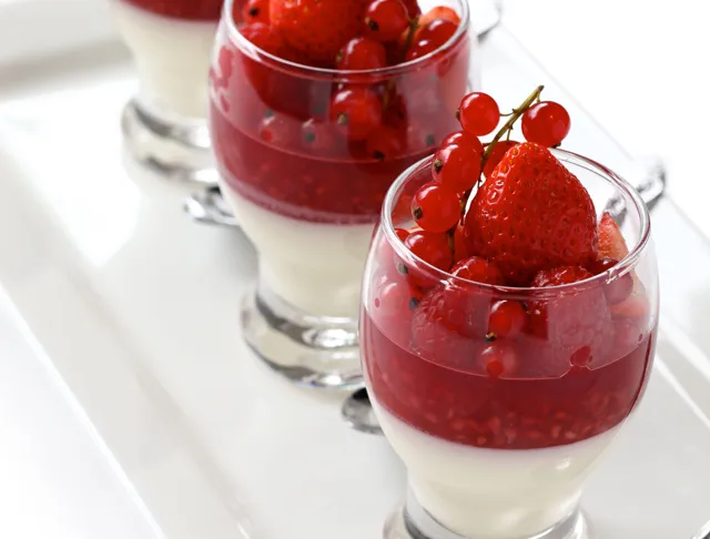 Panacotta aux fruits rouges : recette de Panacotta aux fruits rouges