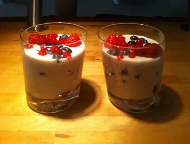 Verrines aux fruits rouges : recette de Verrines aux fruits rouges