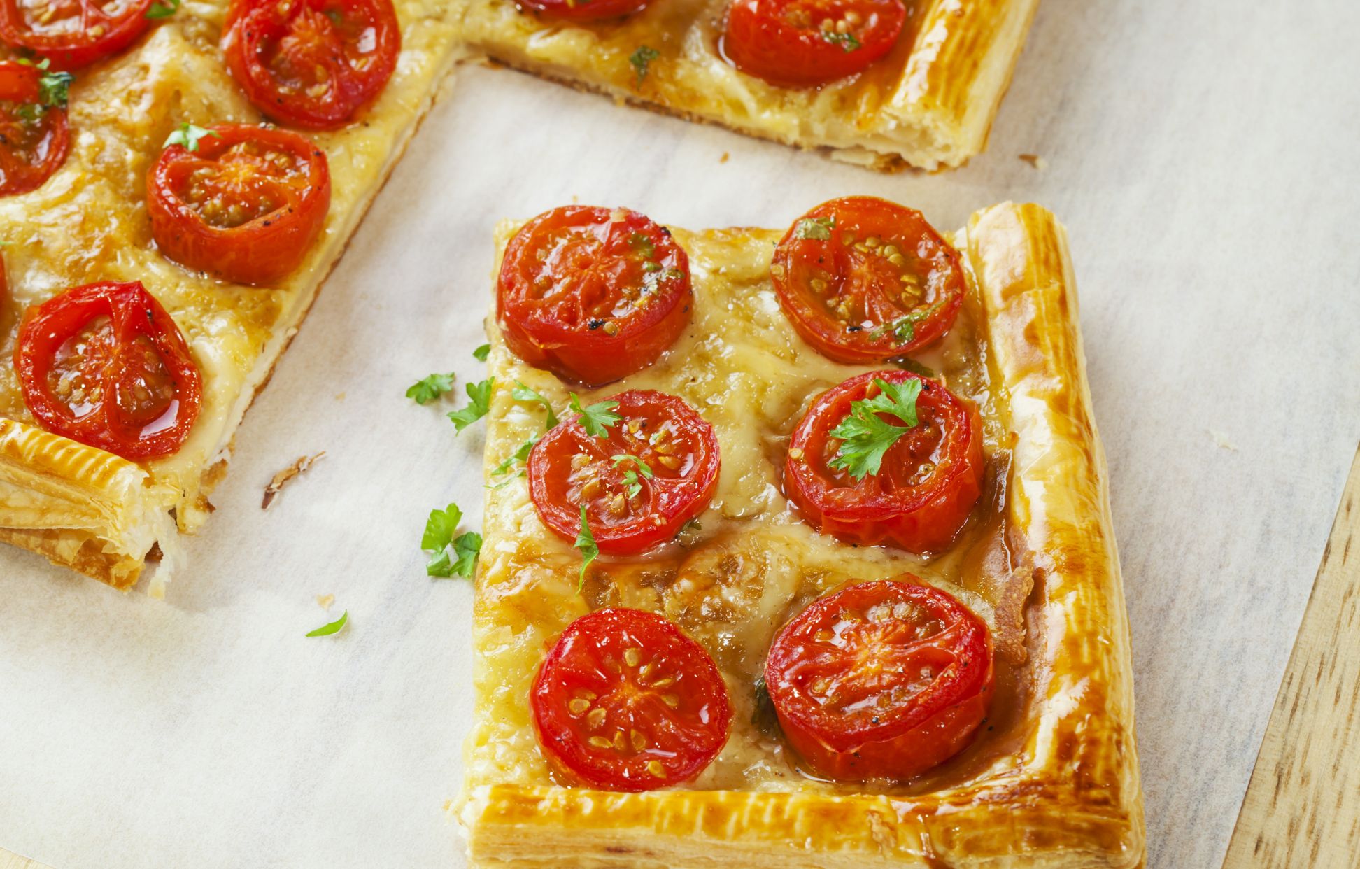 Quiche aux tomates facile : Recette de Quiche aux tomates facile - Marmiton