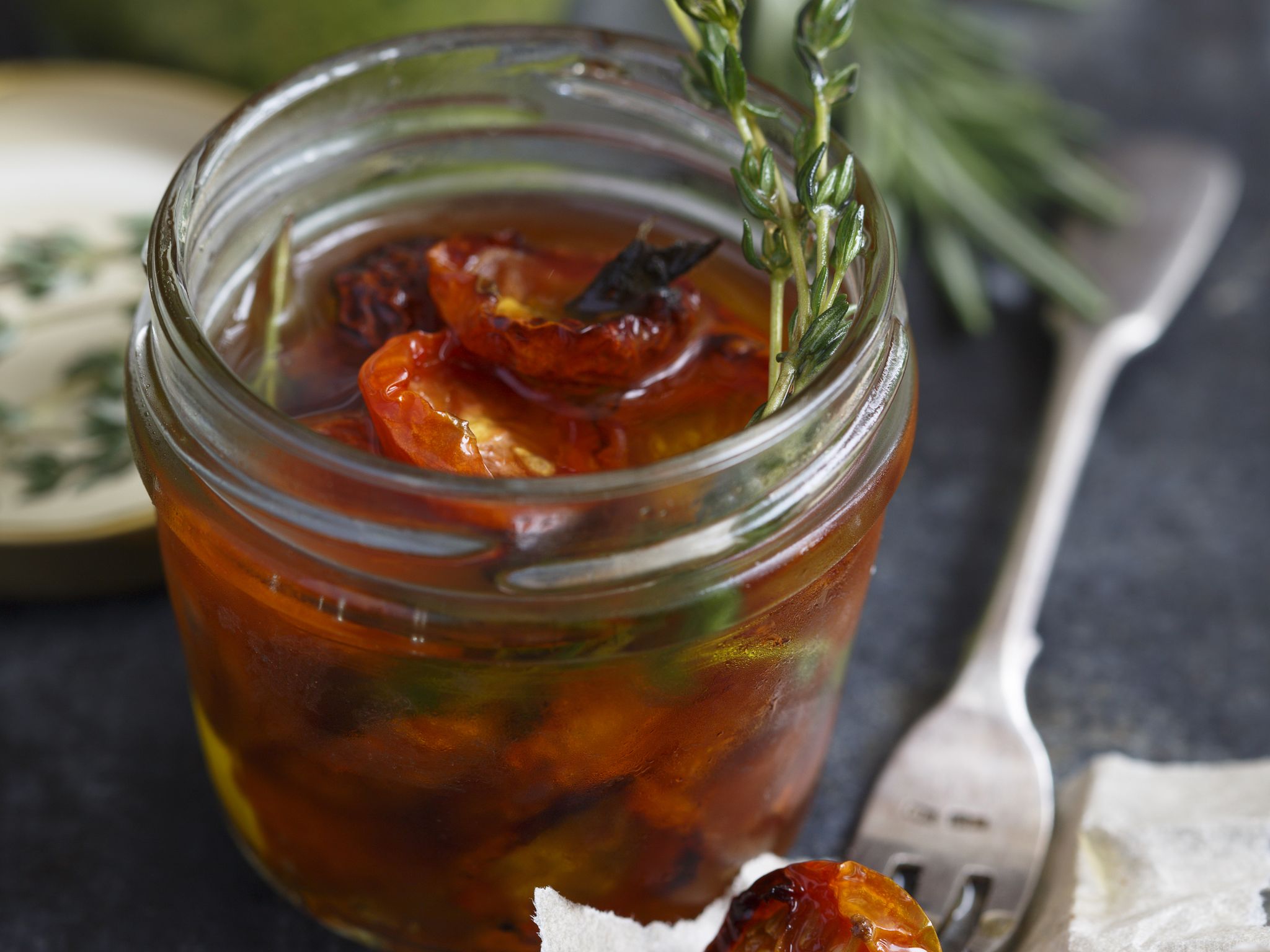 Tomates confites à l'huile : Recette de Tomates confites à l'huile ...