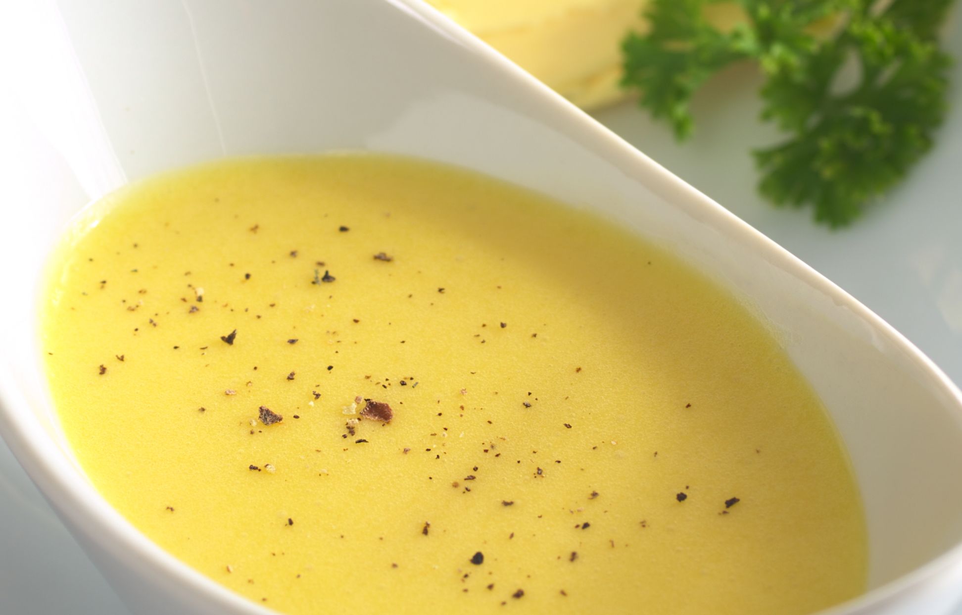 Sauce au beurre blanc et persil : Recette de Sauce au beurre blanc et ...