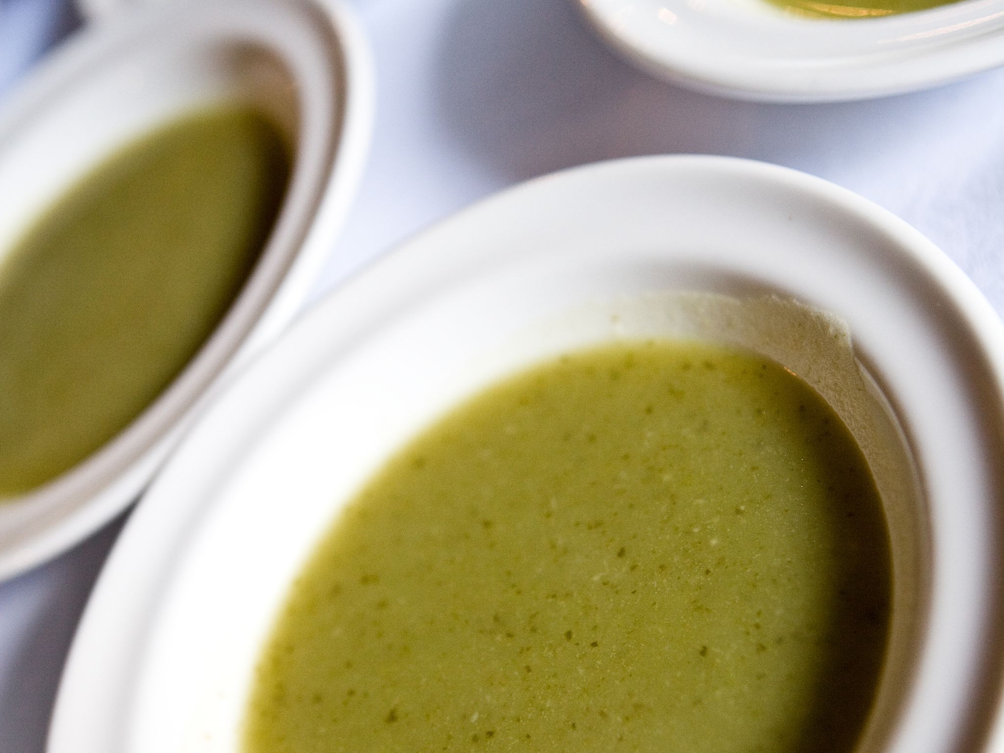 Soupe à la courgette et aux légumes verts : Recette de Soupe à la ...