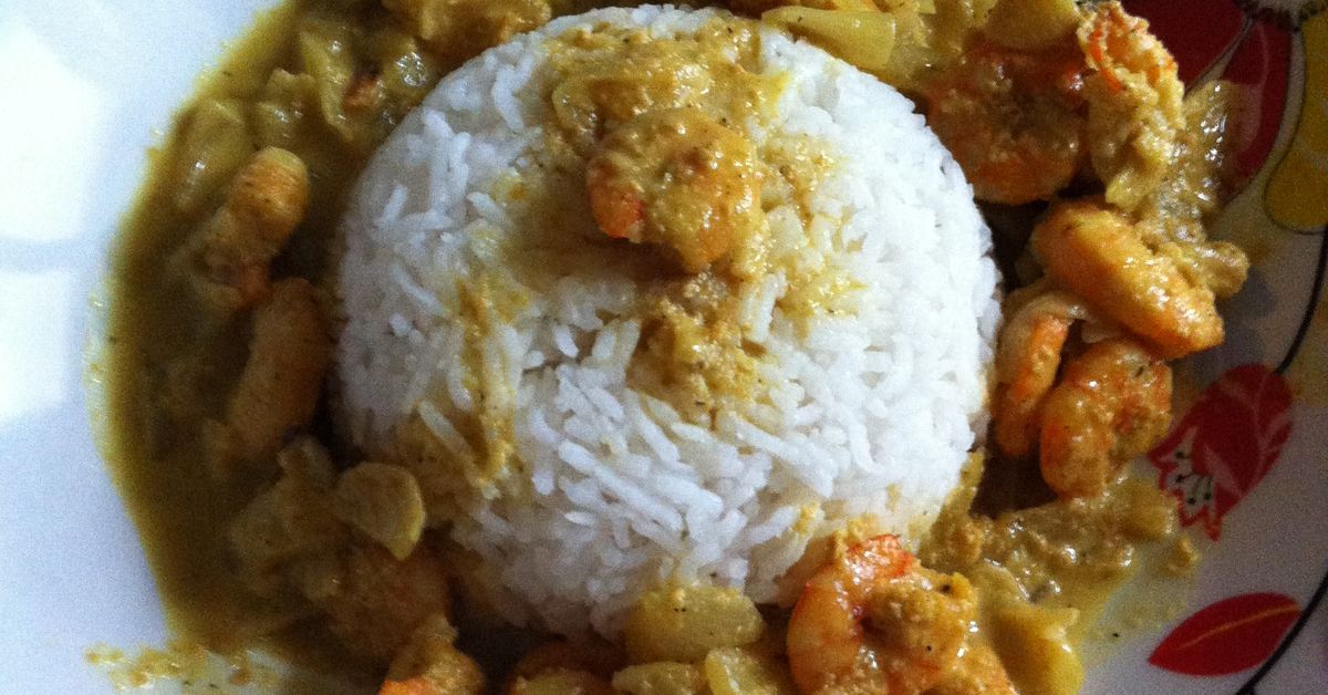 Crevettes au curry au lait de coco : recette de Crevettes au curry au ...
