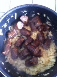 Rougail saucisse : Recette de Rougail saucisse - Marmiton