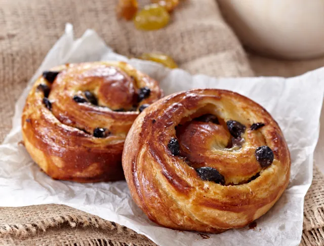 Pains au raisins : recette de Pains au raisins