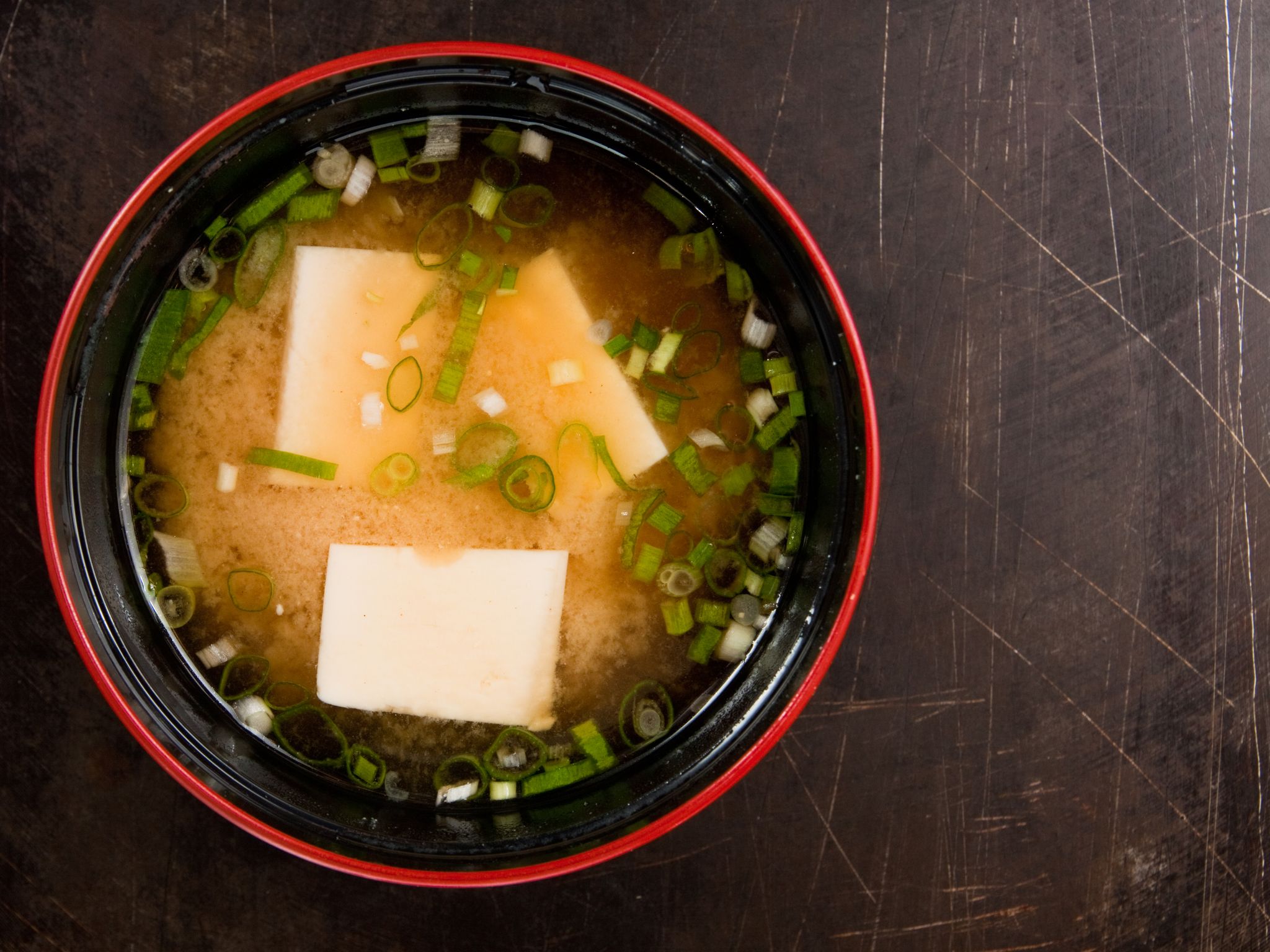 Miso Shiru (soupe miso) : Recette de Miso Shiru (soupe miso) - Marmiton