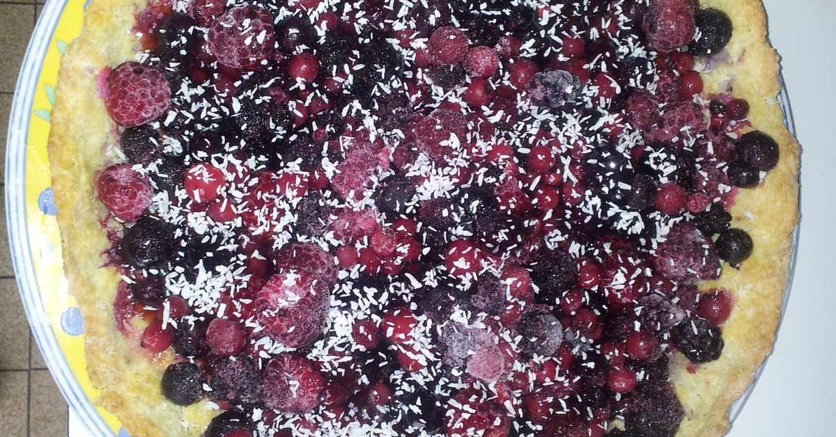 Tarte aux fruits rouges, pâte sablée coco : recette de Tarte aux fruits ...