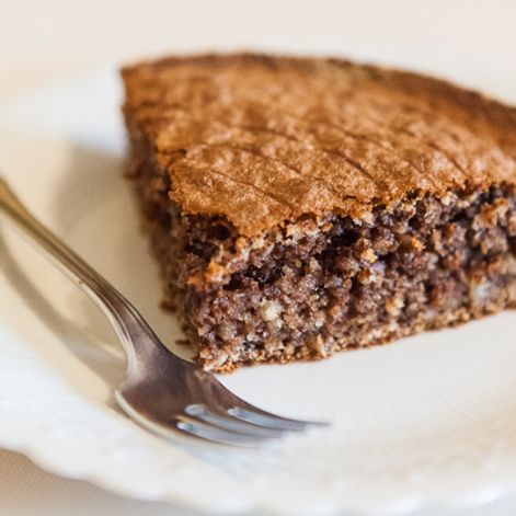Gâteau aux noix : Recette de Gâteau aux noix - Marmiton
