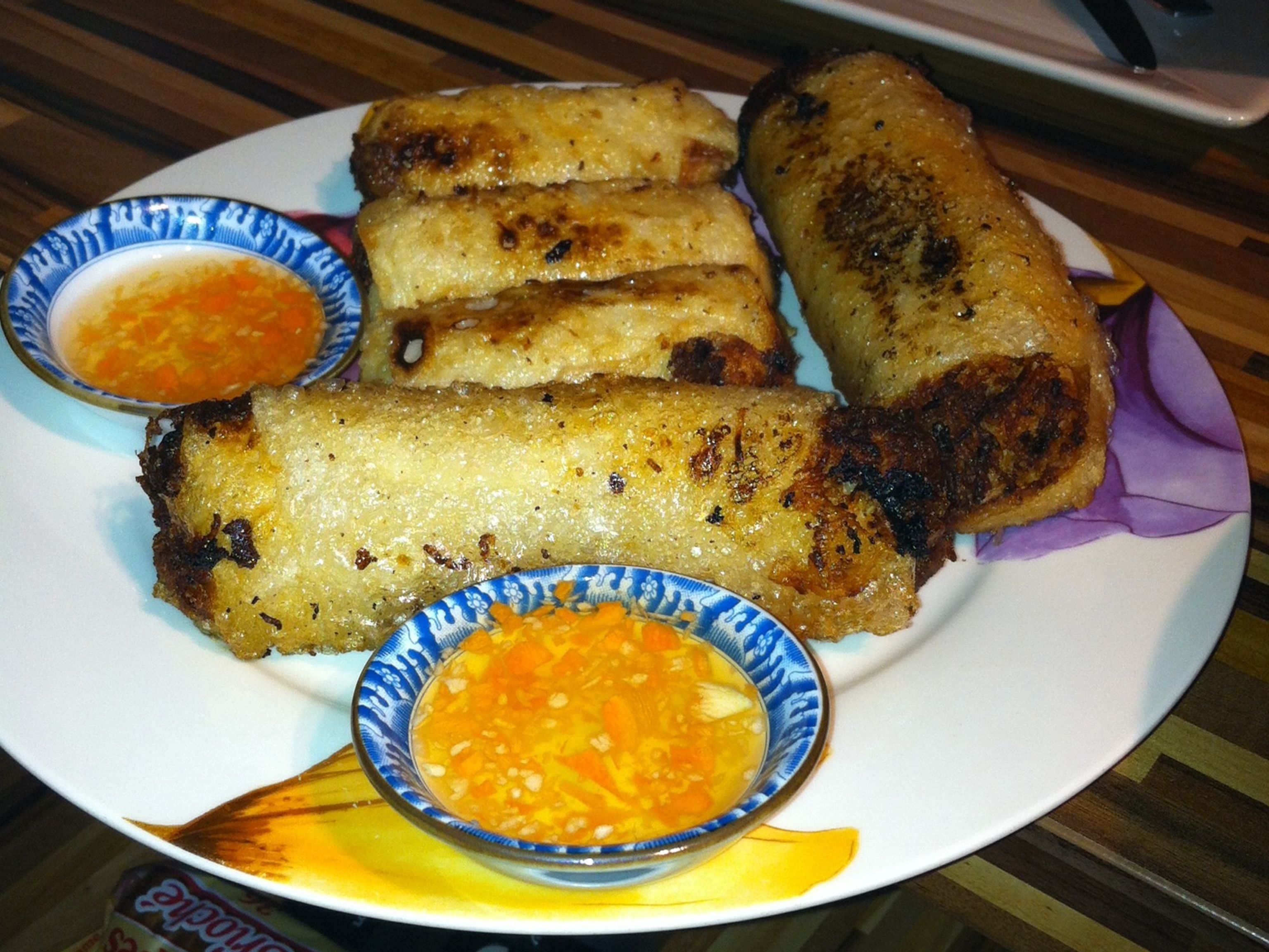 Nems au poulet et aux crevettes : Recette de Nems au poulet et aux ...