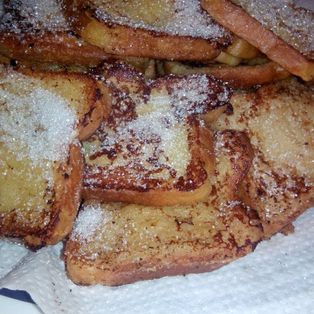 Pain perdu : Recette de Pain perdu - Marmiton