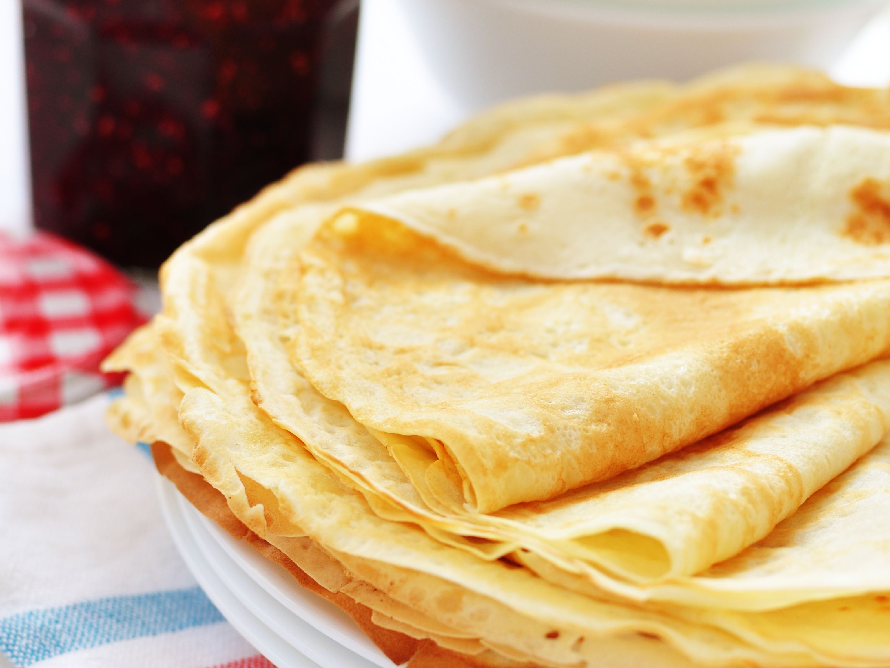 Crêpes d'une mémé bretonne : Recette de Crêpes d'une mémé bretonne ...