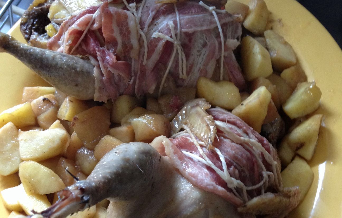 Faisan aux pommes : Recette de Faisan aux pommes - Marmiton