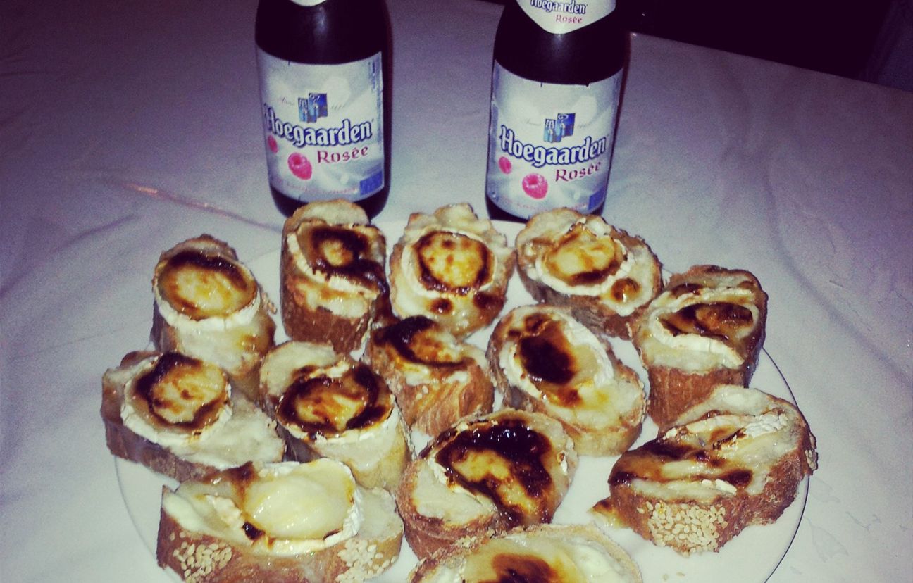 Chèvre chaud au miel : Recette de Chèvre chaud au miel - Marmiton