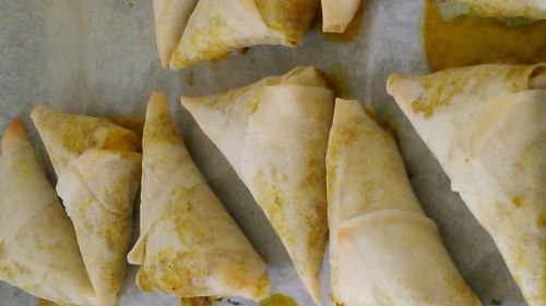 Bricks au poulet et au curry : Recette de Bricks au poulet et au curry ...