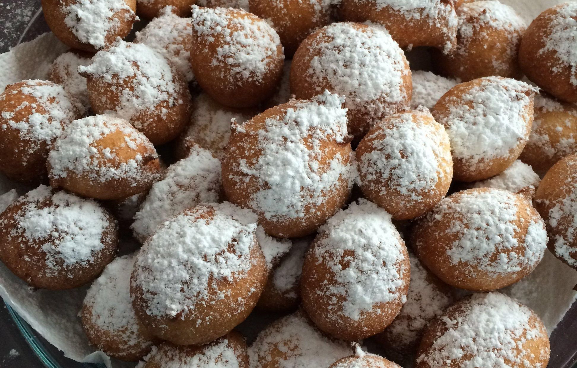BEIGNETS AU FROMAGE BLANC : Recette de BEIGNETS AU FROMAGE BLANC - Marmiton