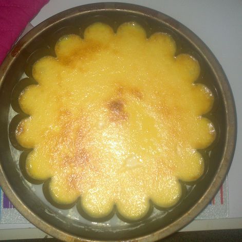 Flan aux oeufs maison : Recette de Flan aux oeufs maison - Marmiton