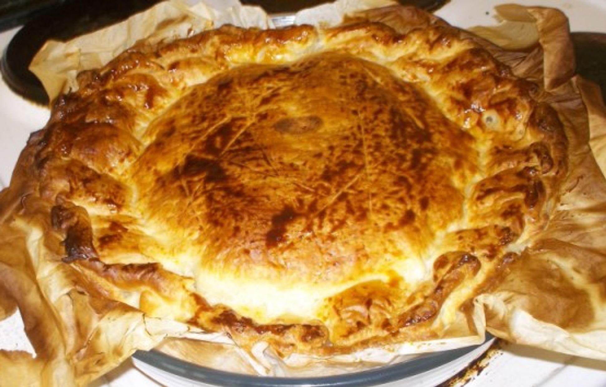 Tourte au thon : Recette de Tourte au thon - Marmiton