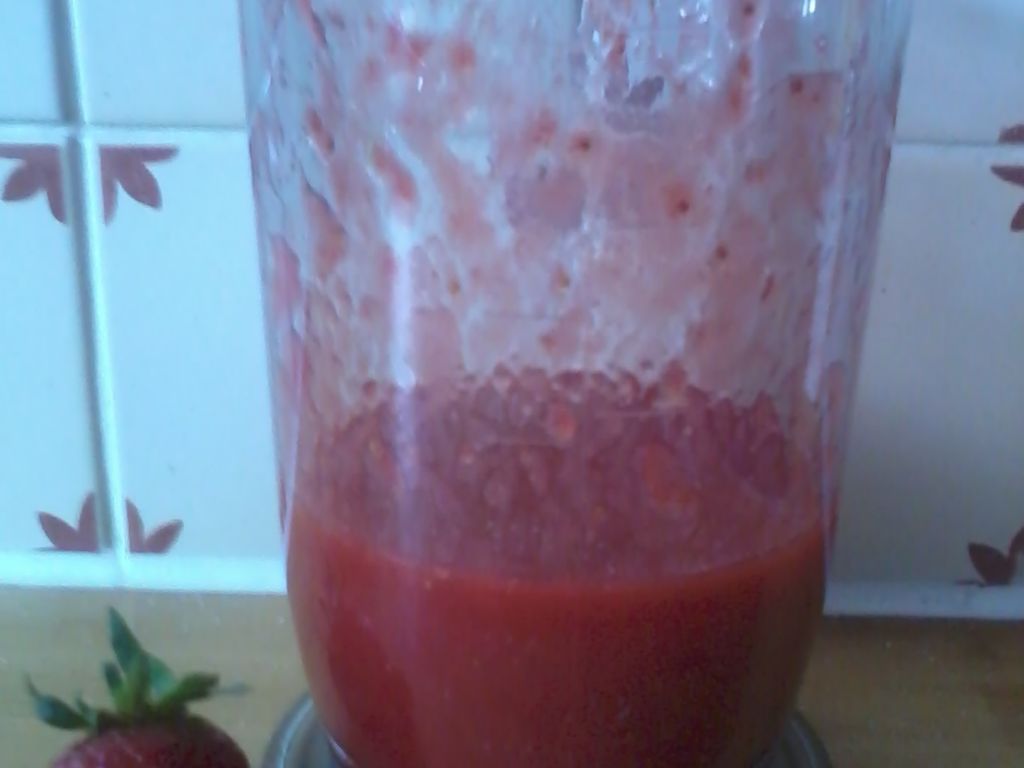 Smoothie Fraises : Recette de Smoothie Fraises - Marmiton