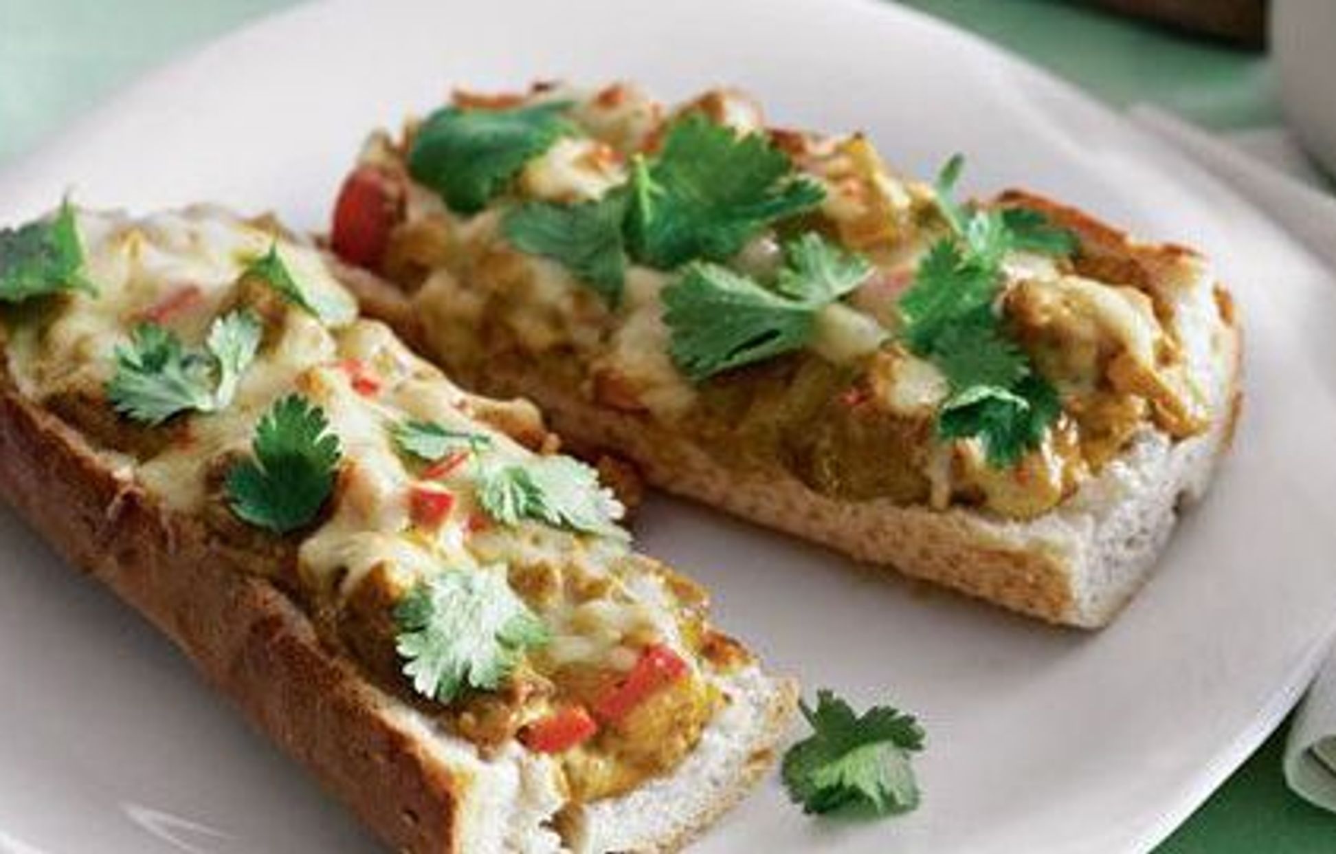 Baguettine de poulet au curry : Recette de Baguettine de poulet au ...