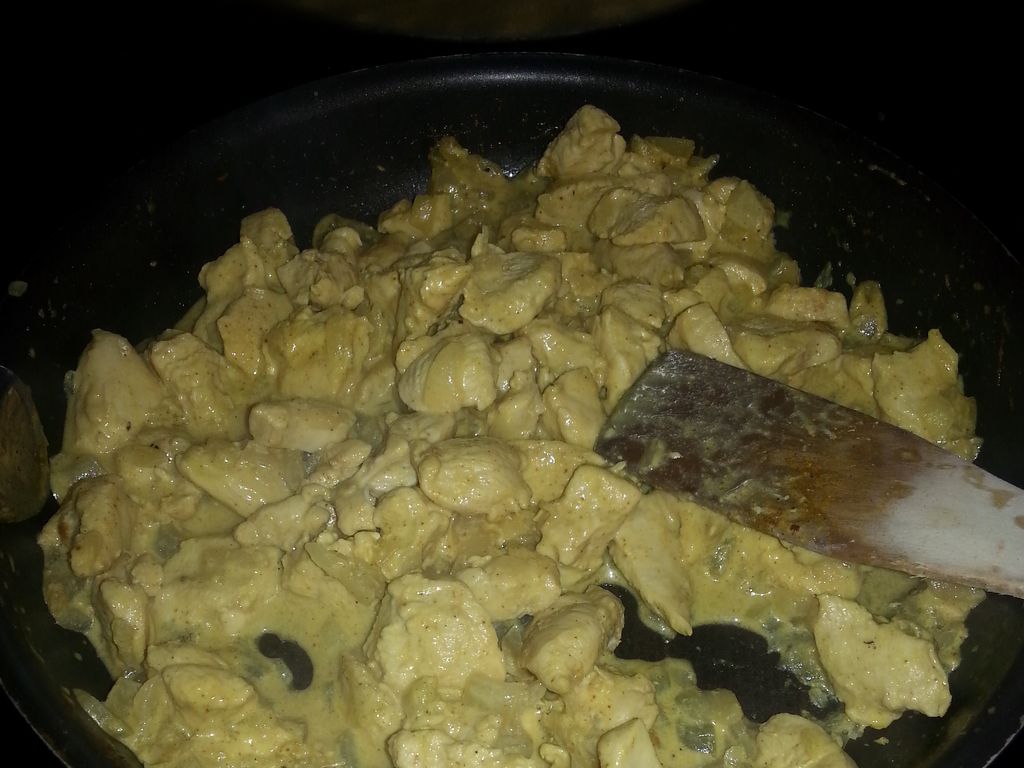 Poulet curry et oignons facile : Recette de Poulet curry et oignons ...